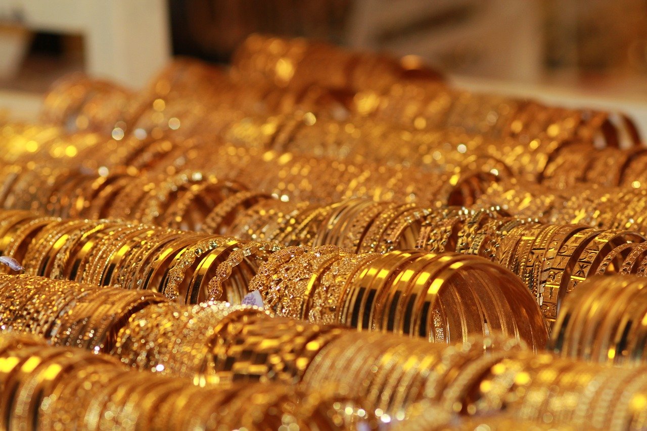 Insights into the 2024 Gold Market: Recycling Surges and Mining Output ...